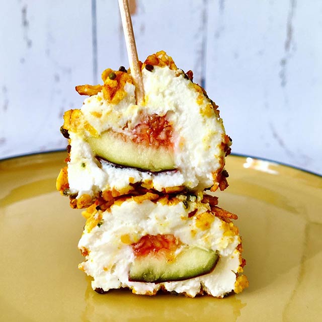 Bouchées chèvre figues et Granola Bio Cumin et Graines de Chanvre